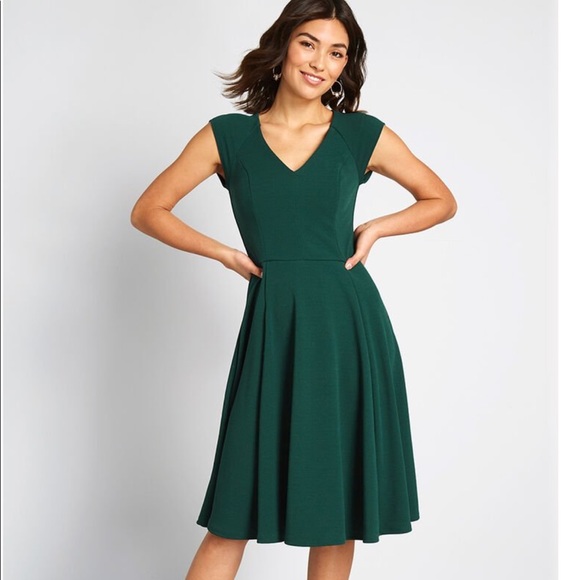 Modcloth | Dresses | Modcloth Green Midi Dress | Poshmark